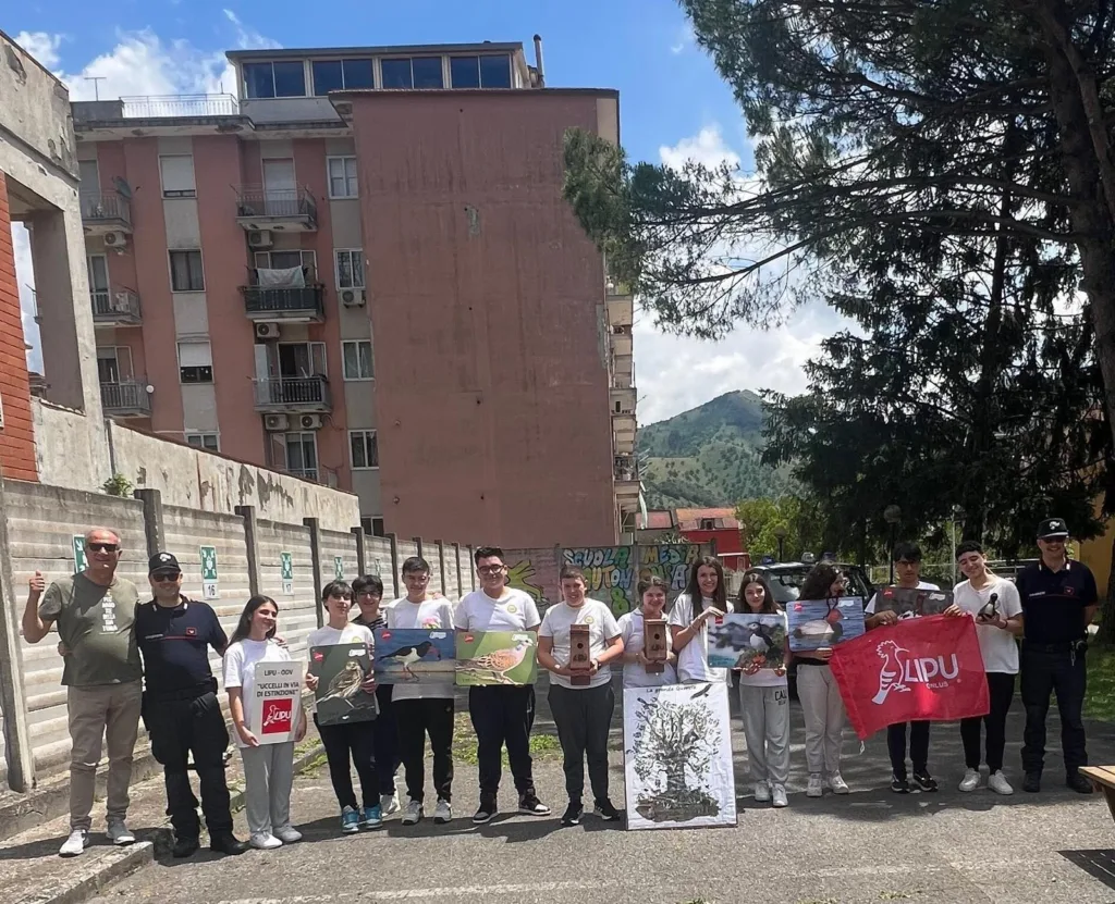 LIPU: CREATO UN BIRDGARDEN NELLA SCUOLA MEDIA DI BARONISSI – Elpis Social TV